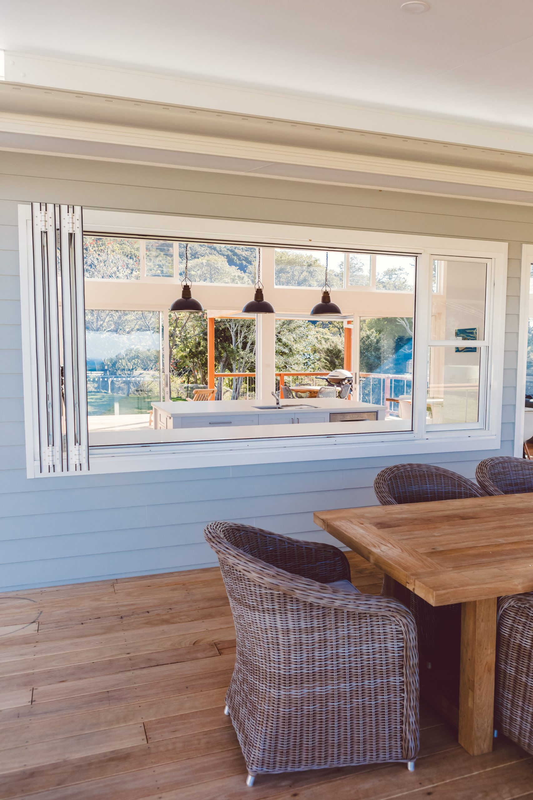 Residential Bifold Window | Series 546 | Hanlon Windows