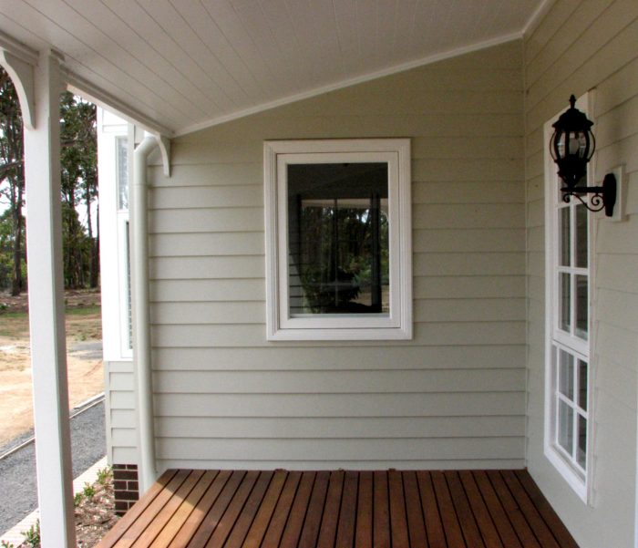 Cedar Awning/Casement Window | Hanlon Windows