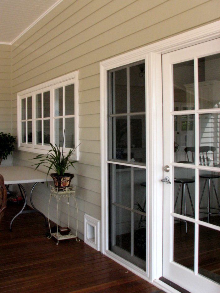 Cedar Double Hung Window | Hanlon Windows