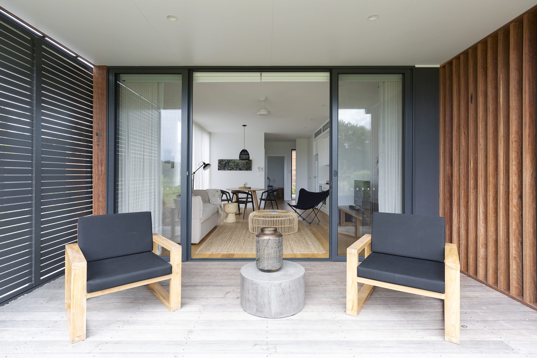 Residential Sliding/Stacking Door | Series 542 | Hanlon Windows
